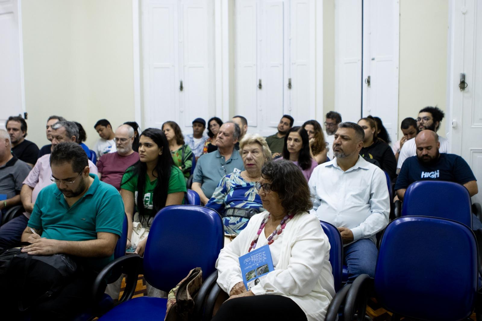 Mesa-redonda debate o legado de Darcy - Universidade Estadual do Norte ...